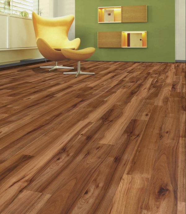 LAMINAT KAINDL 10MM H30590 HG (2.25M2) KL.32 VISOKI SJAJ HICKORY A-9%