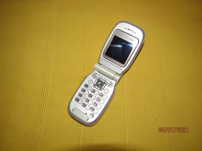 SONY ERICSSON Z 200