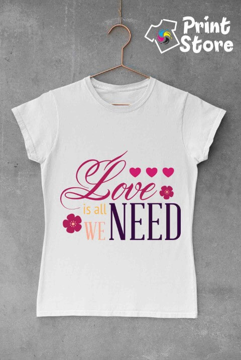 Ženske majice – Love is all we need