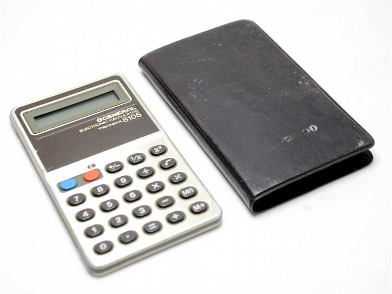 General Electronic Calculator Teknika 8105