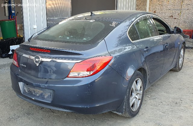 Opel Insignia POLOVNI DELOVI 2.0 cdti 118kw