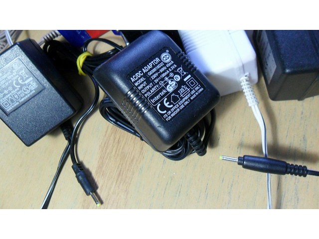 Game Boy / GameBoy Color / Pocket / 6V i 3V adapter