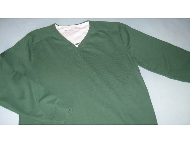 zeleni džemper