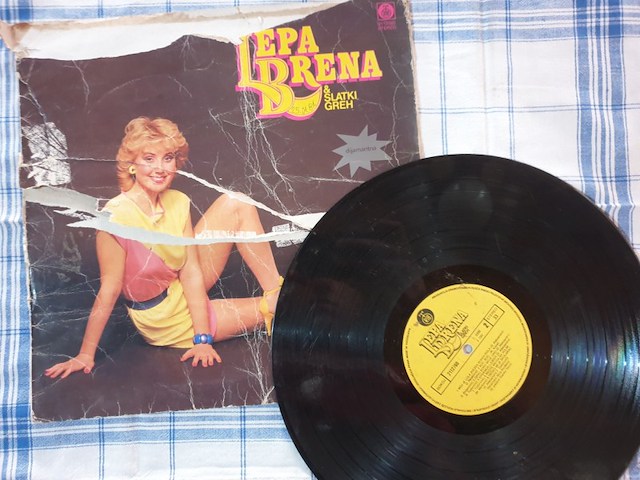 Lepa Brena