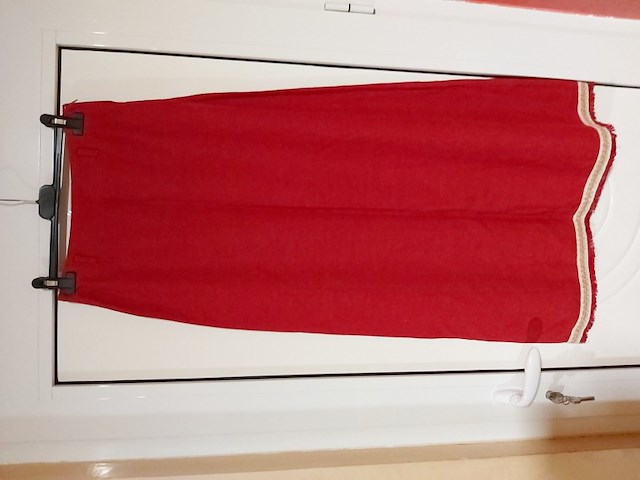Crvena duga suknja