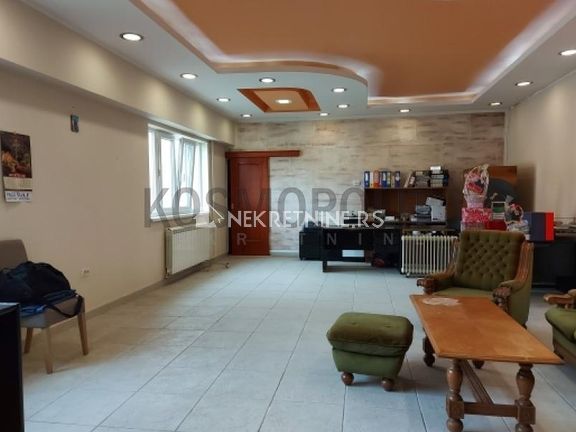 Surčin, Surčin, Mite Binjiša, Poslovni objekat, 2000m2, 1500000 EUR