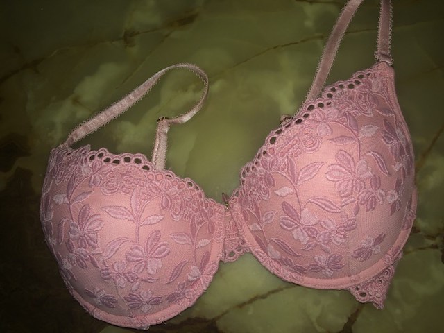 Brushalter PUSH UP roze vel.70D