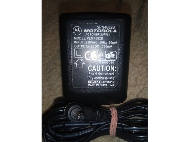 AC-DC Adapter 4,8V 350mA  MOTOROLA  model:PLM4682B