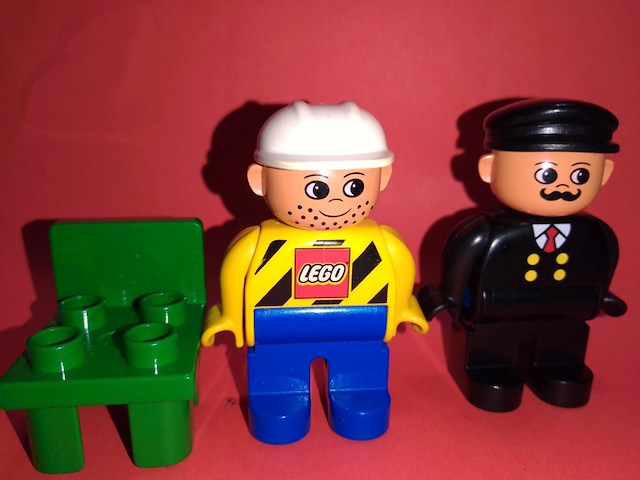 LEGO FIGURE ORIGINAL--LOT
