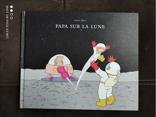 Papa sur la Lune