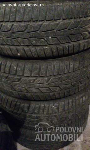 Semperit 215/55 R16 Zimska