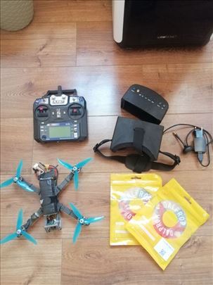RTF freestyle - trkački dron 5 inča