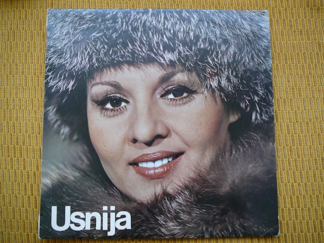 Usnija Redzepova-Usnija