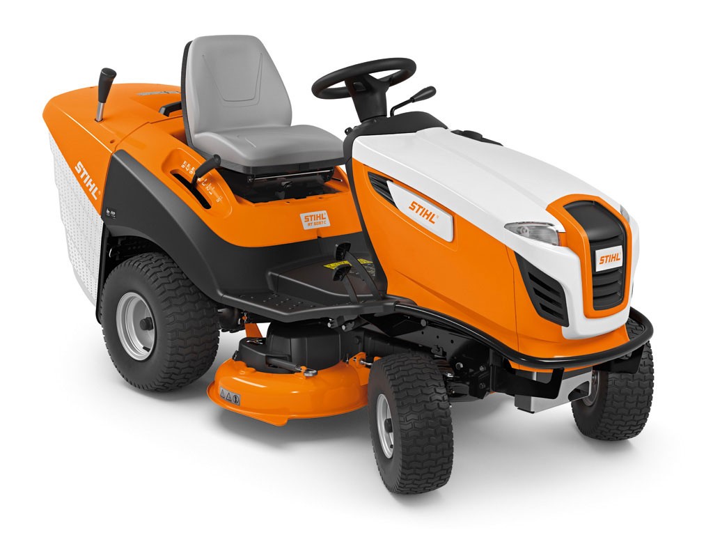 STIHL RT 6112 C - TRAKTORSKA KOSAČICA