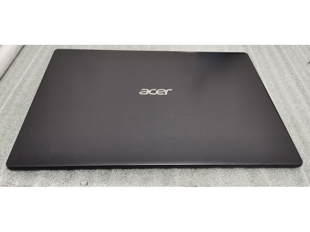 Kuciste ekrana za Acer Aspire A315-34