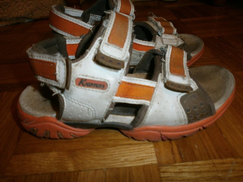 KRONOS kožne sandale br.30.(20cm)