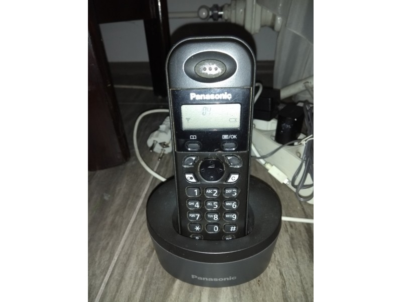 Bežični telefon Panasonic KX-TG1311FX, polovan
