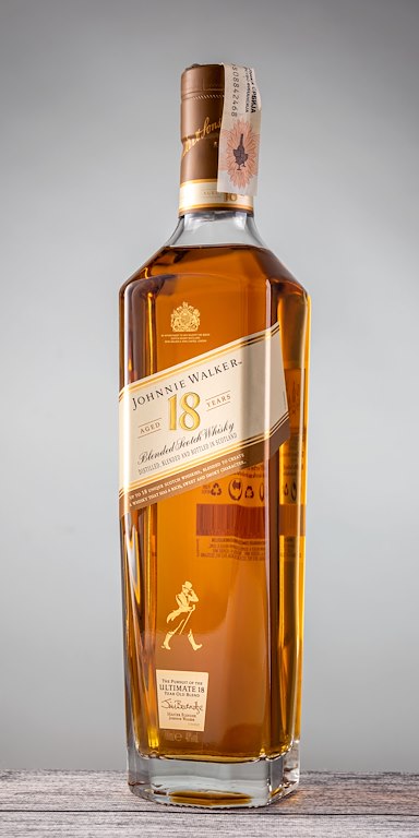 Johnnies Walker Ultimate whisky