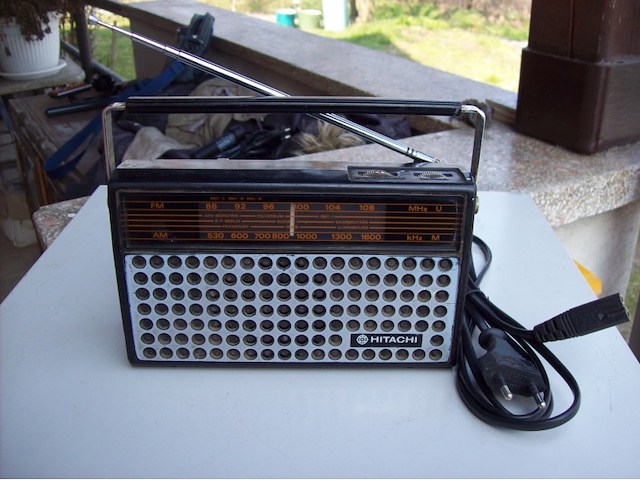 HITACHI FM-AM retro radio KH-832E (1970 godina)