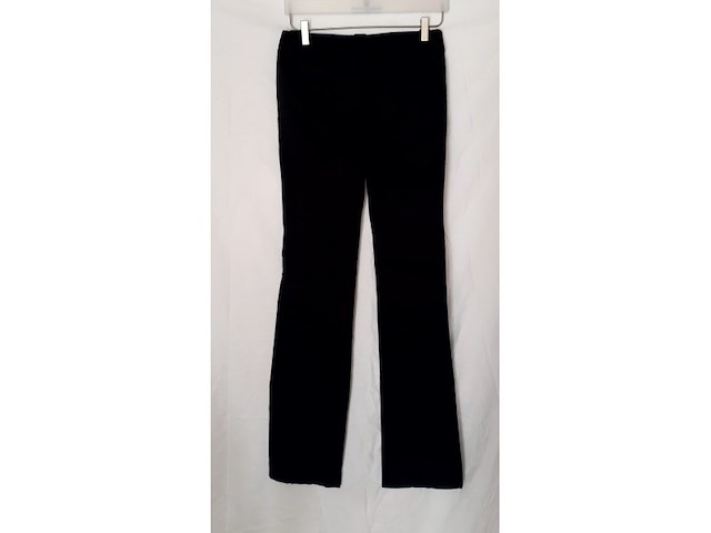 ZARA KLASICNE CRNE PANTALONE XS