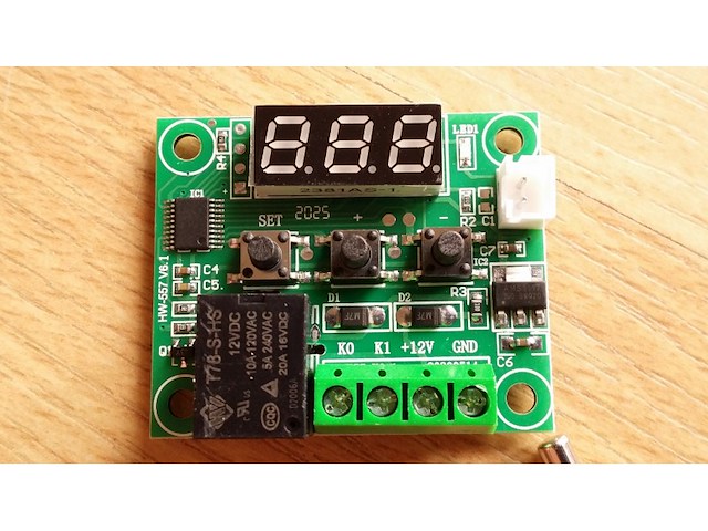 Digitalni termostat 12VDC  -50C-110C