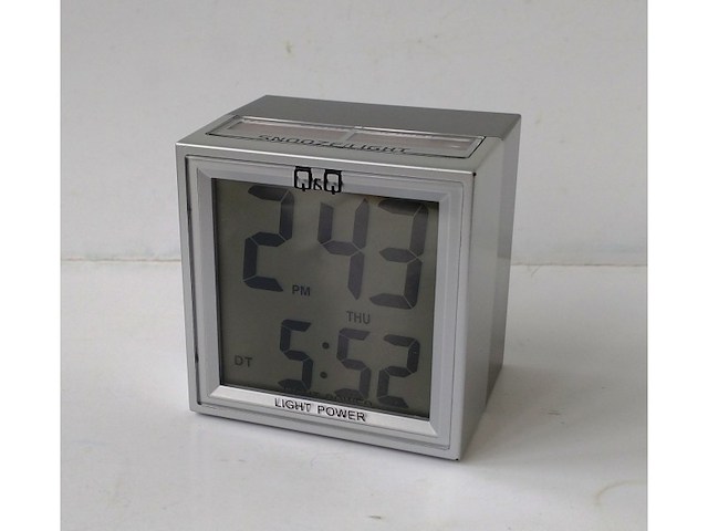 sat LCD CLOCK Q and Q Japan corporation