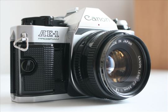 Canon AE-1 Program i Canon FD 50mm f:1.8