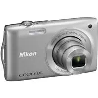 Nikon Digitalni Fotoaparat CoolPix S3300 Silver 16785/16622