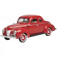 Autić 1:18 MotorMax 1940 Ford Deluxe 225459-3