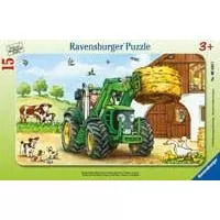 Ravensburger puzzle 15 delova - Traktor na ranču 06044