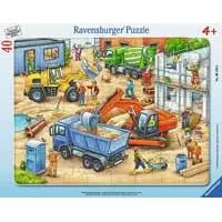 Ravensburger puzzle 40 delova - Masine na gradilistu 06120