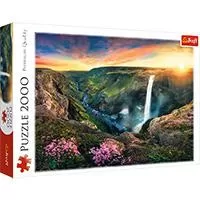 Trefl puzzle Vodopad Haifoss 2000 delova