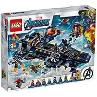 LEGO® Kocke Avengers Nosač heliodrom 76153