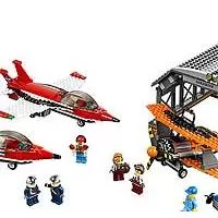 LEGO® City kocke - Aerodrom - aeromiting LE60103