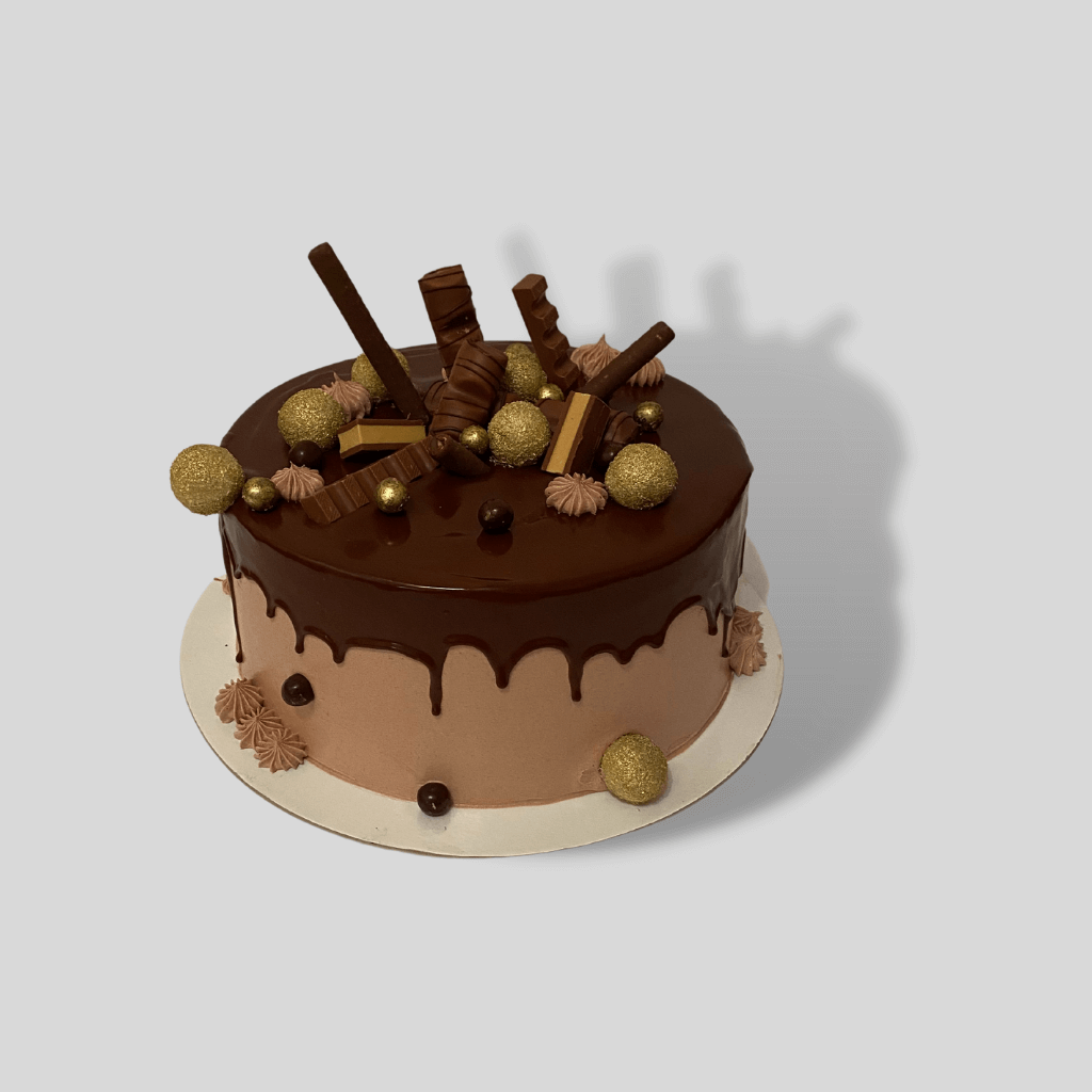 Prodavnica poklona - Torta za rođendan sa ukrasnim kolačima