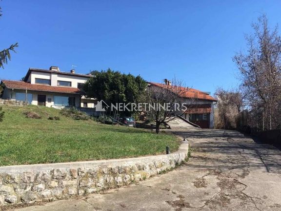 Grocka, Grocka, Smederevski put , Poslovni objekat, 1650m2, 450000 EUR