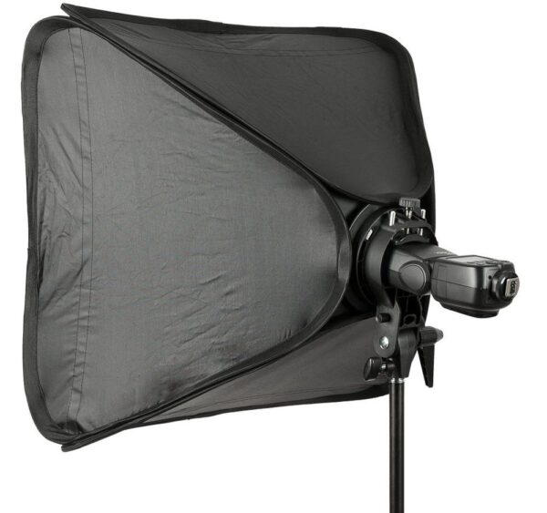 Godox softbox za blic 60×60 sa S-1 type nosacem
(bez grida)