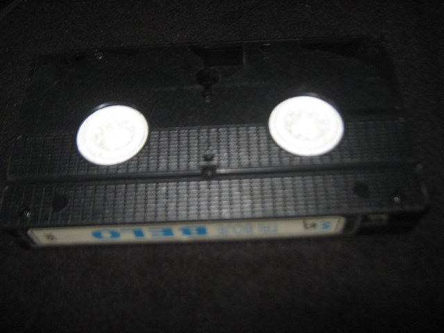 VHS-TRI BOJE BELO