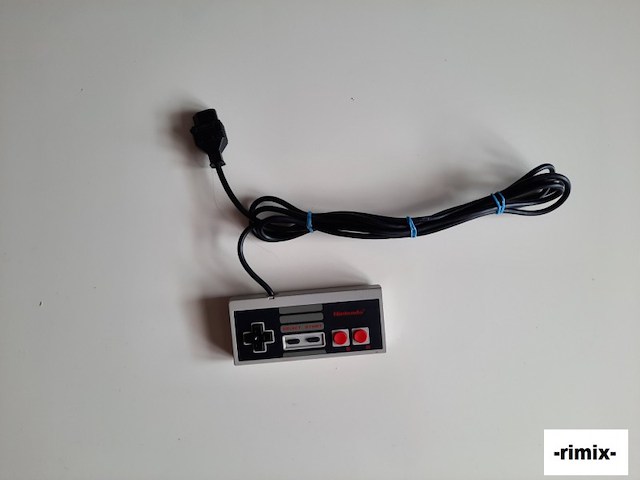 NES kontroler