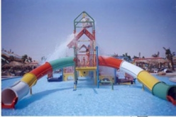 AKVAPARK- tobogani i oprema za akvapark >> VODENA DVORAC 400