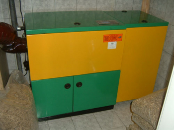 PELET KOTLOVI NA PELET BRIKET >> Kotao na pelet 35 kW EKOLINE KOVAN