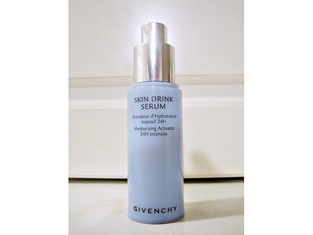 Givenchy Skin Drink Serum