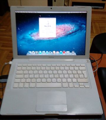 Laptop (63) MacBook A1181