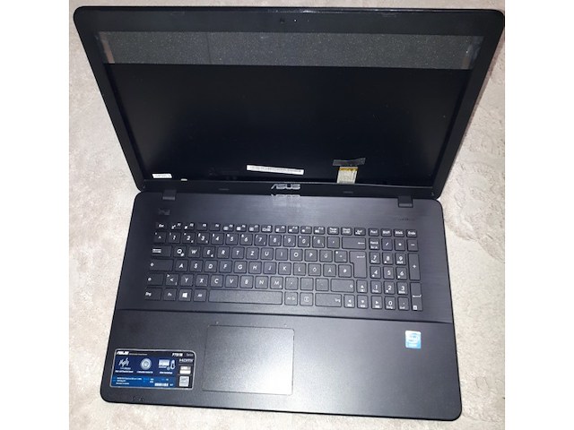 Delovi/Laptop Asus F751M