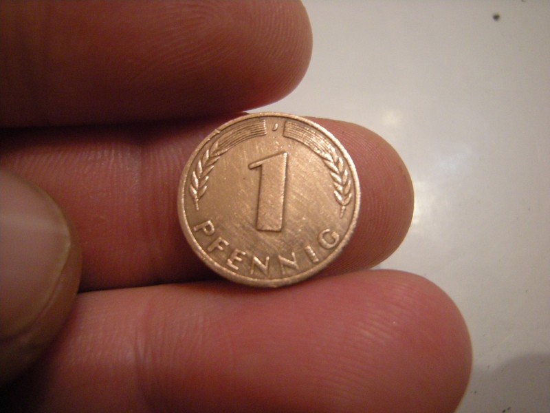 1 pfennig 1950 god. ` J `