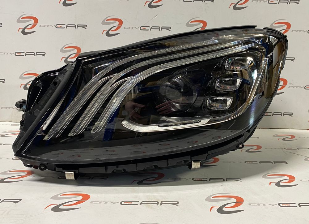 Mercedes Benz W222 /Farovi full LED Od 2014 do 2020