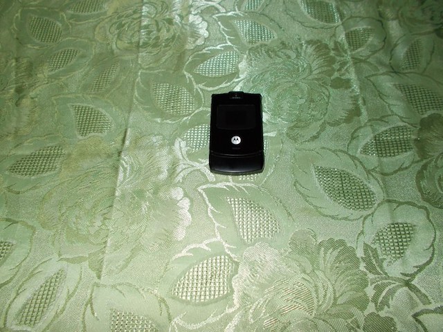 Motorola V3