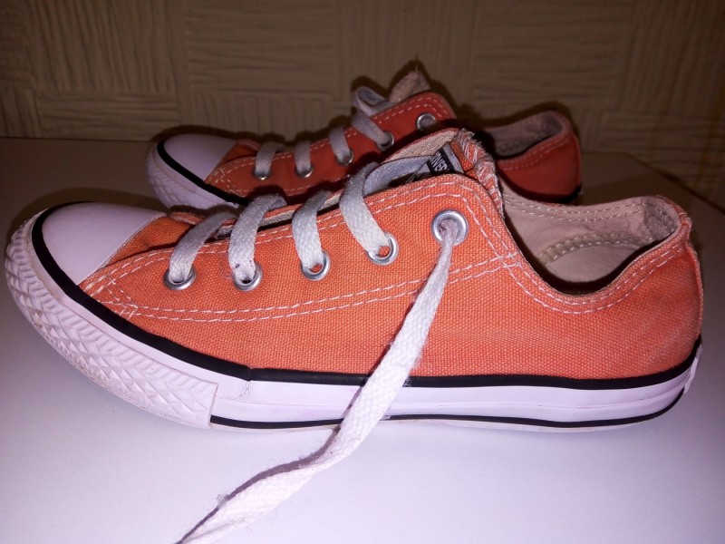 ALL STAR CONVERESE PATIKE br.32-21cm