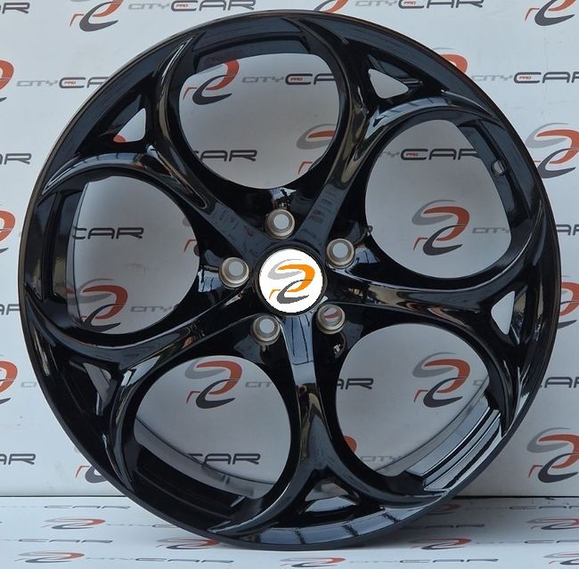 ALFA ROMEO 17â€ť 5x98 Alu felne 5x98, 17x7.5j, et39, cb 73,1..