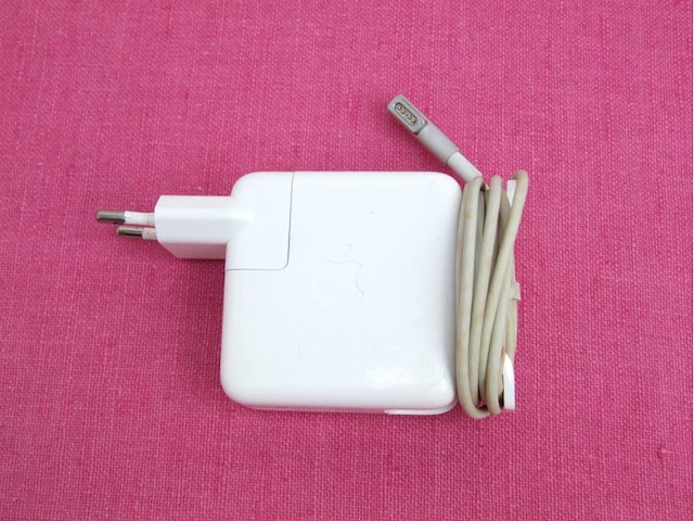 Apple MagSafe 1 adapter 14.5V 3.1A ORIGINAL + GARANCIJA